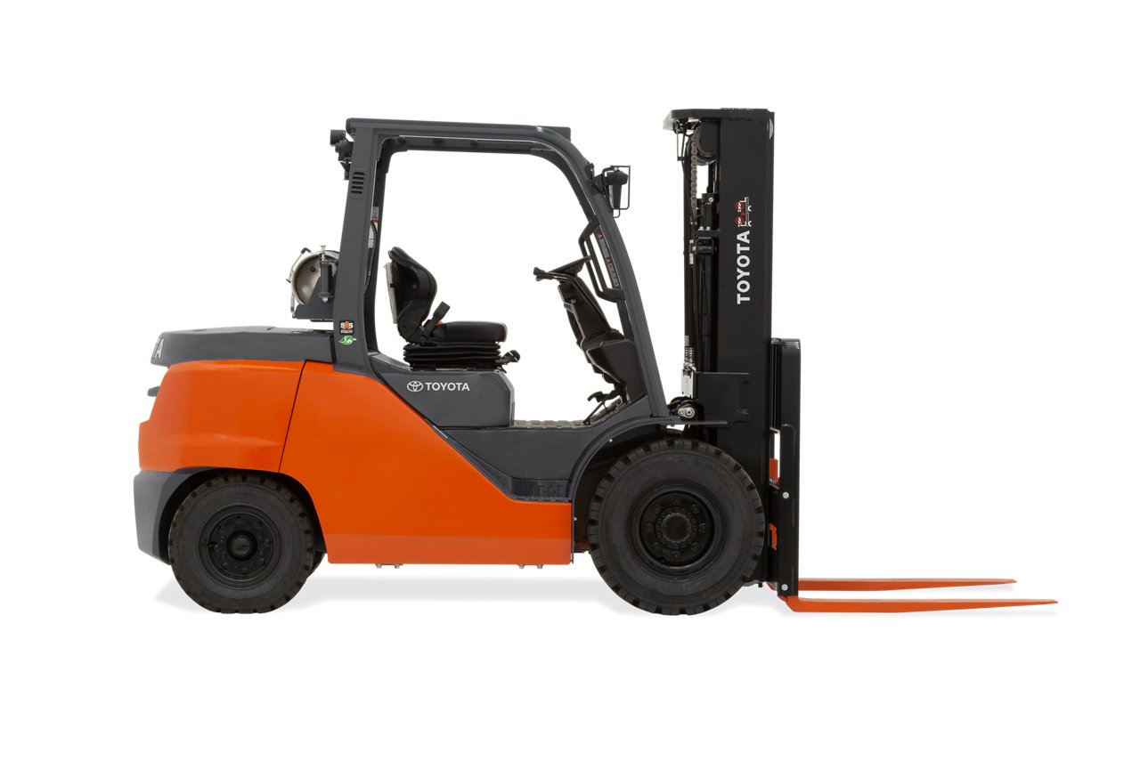 Pneumatic Tire Forklifts | Outdoor Internal Combustion Forklifts | Toyota Forklifts